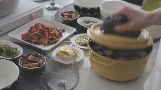 KitchenStory Снова совместный обед и кофе весной 🍓