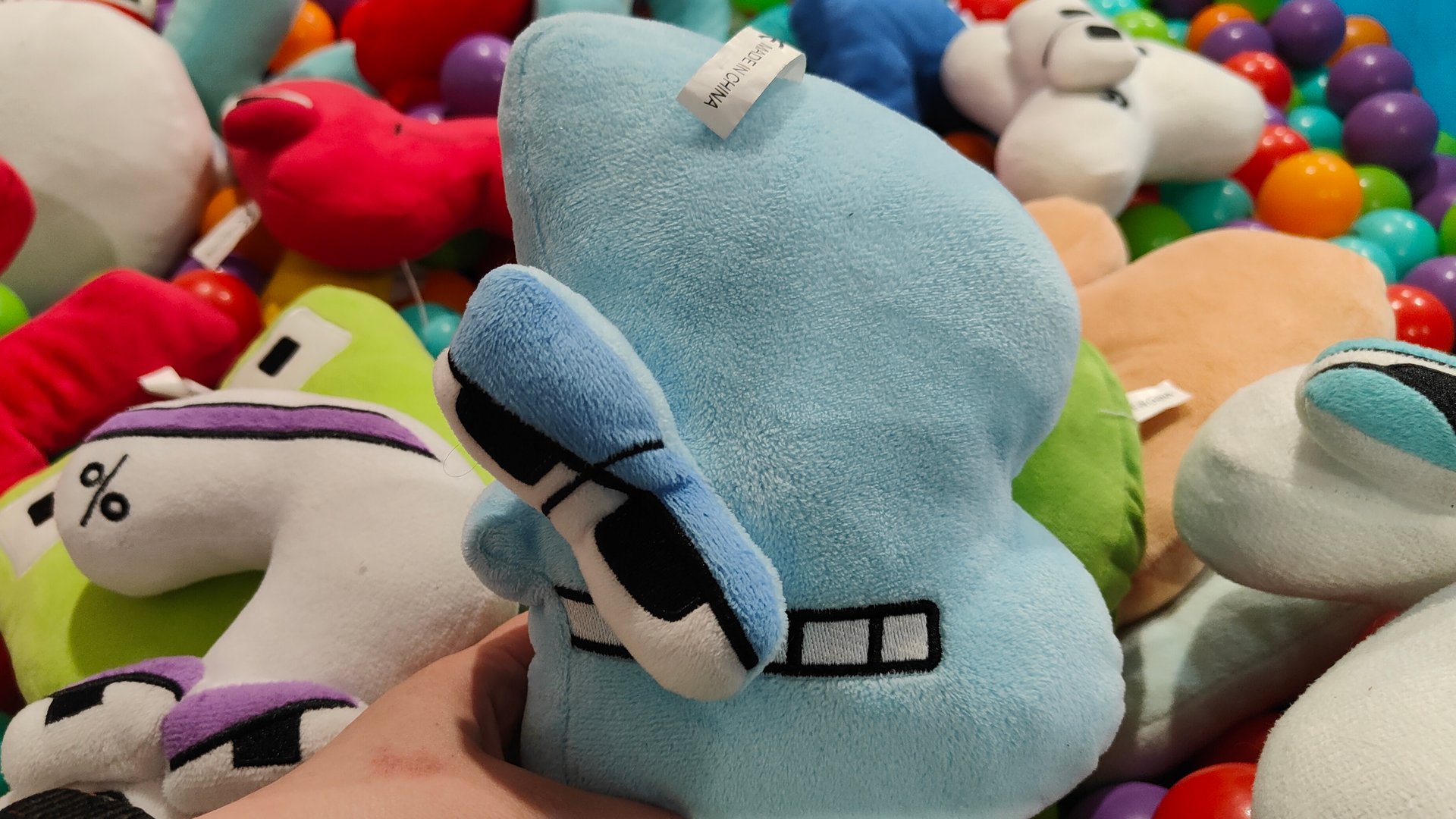 мягкая игрушка буквы алфавита лор В для детей, играем, алфавит лора, alphabet lore игрушки