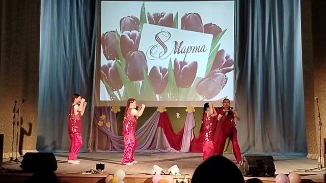 Танец "Современный" - группа "Кидсбэнд" - руководитель Надежда Матвеева