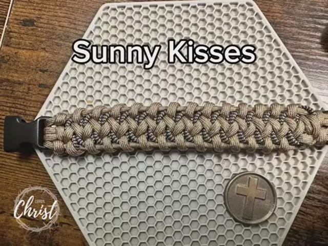 Paracord Sunny Kisses Bracelet(360P)