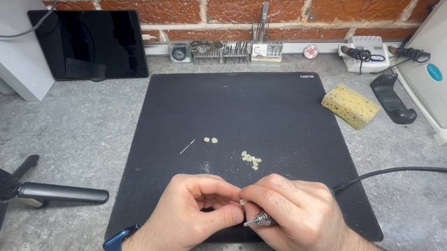 Обработка анатомических коронок из воска