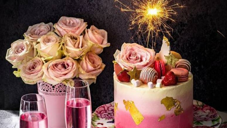 С Днем рождения поздравление Очень позитивное пожелание на День рождения Музыкальный подарок от меня