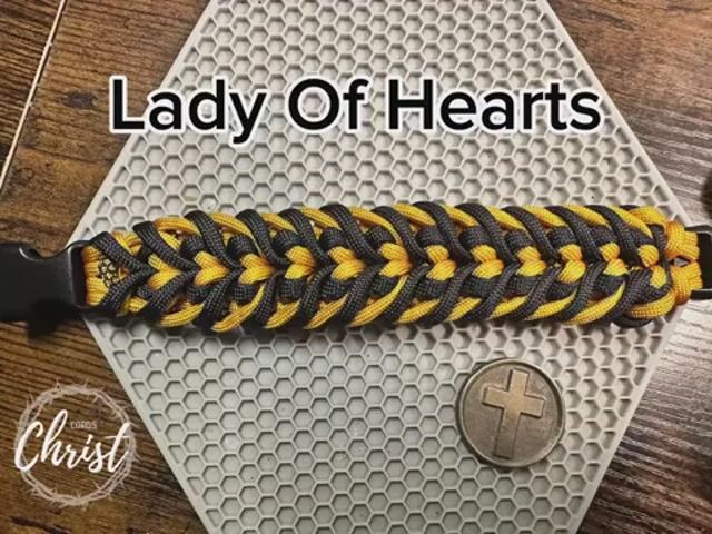Paracord Lady of Hearts Bracelet(360P)