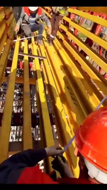 My name is "ОПАЛУБКА"  - but everybody calls me...