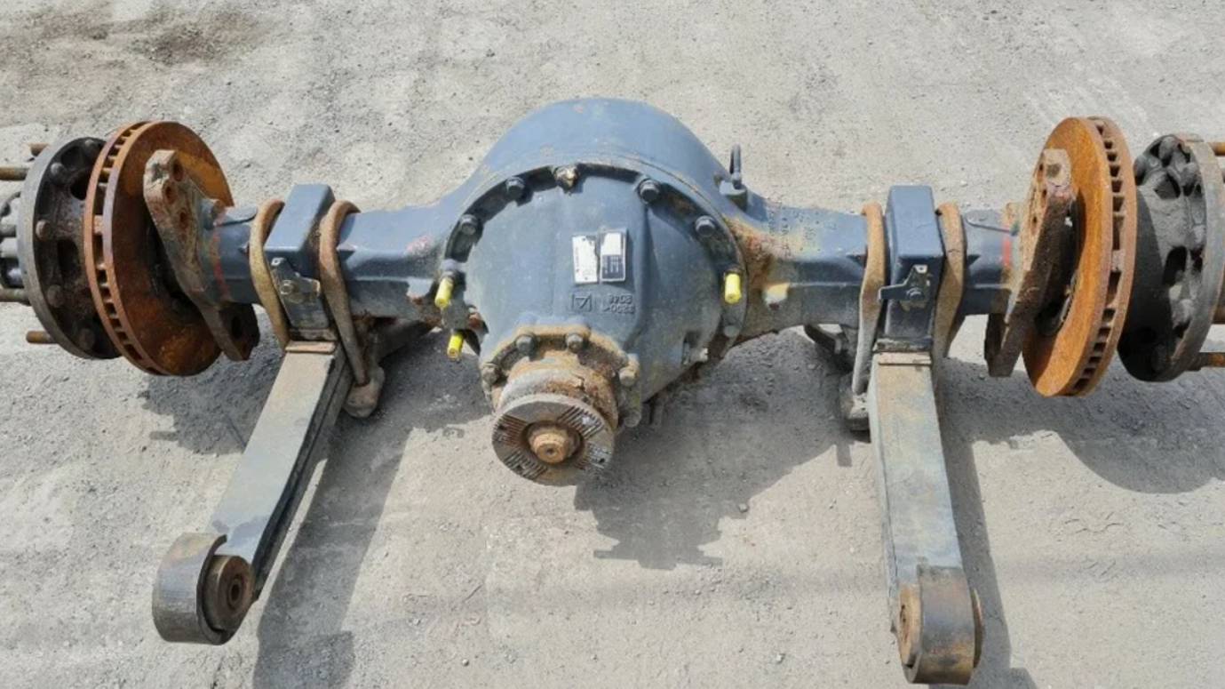 Замена сальника хвостовика редуктора РЕНО Т и VOLVO