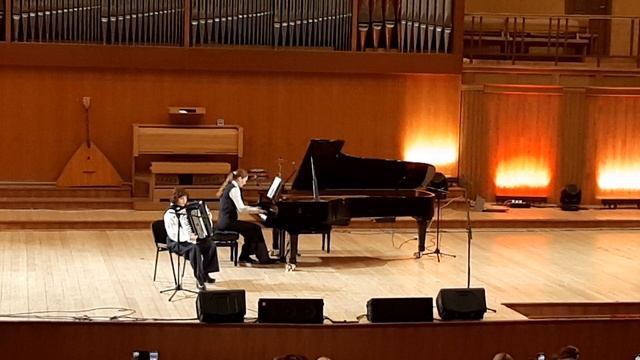 Валерий Сапаров «Alla tango» аккордеон фортепиано