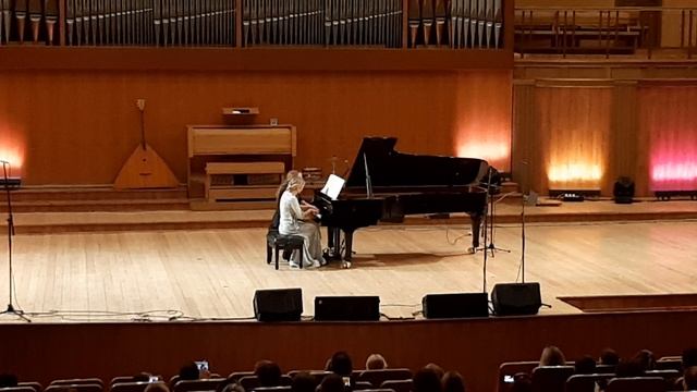 И.Дунаевский – А.Флярковский – Д.Кабалевский, ар. А.Шувалова Попурри на три школьных вальса