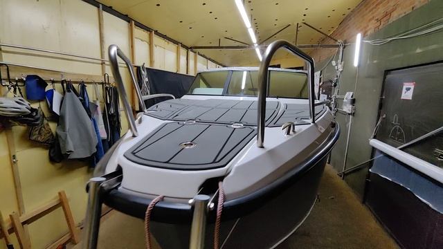 Тент кокпита Виктори 570