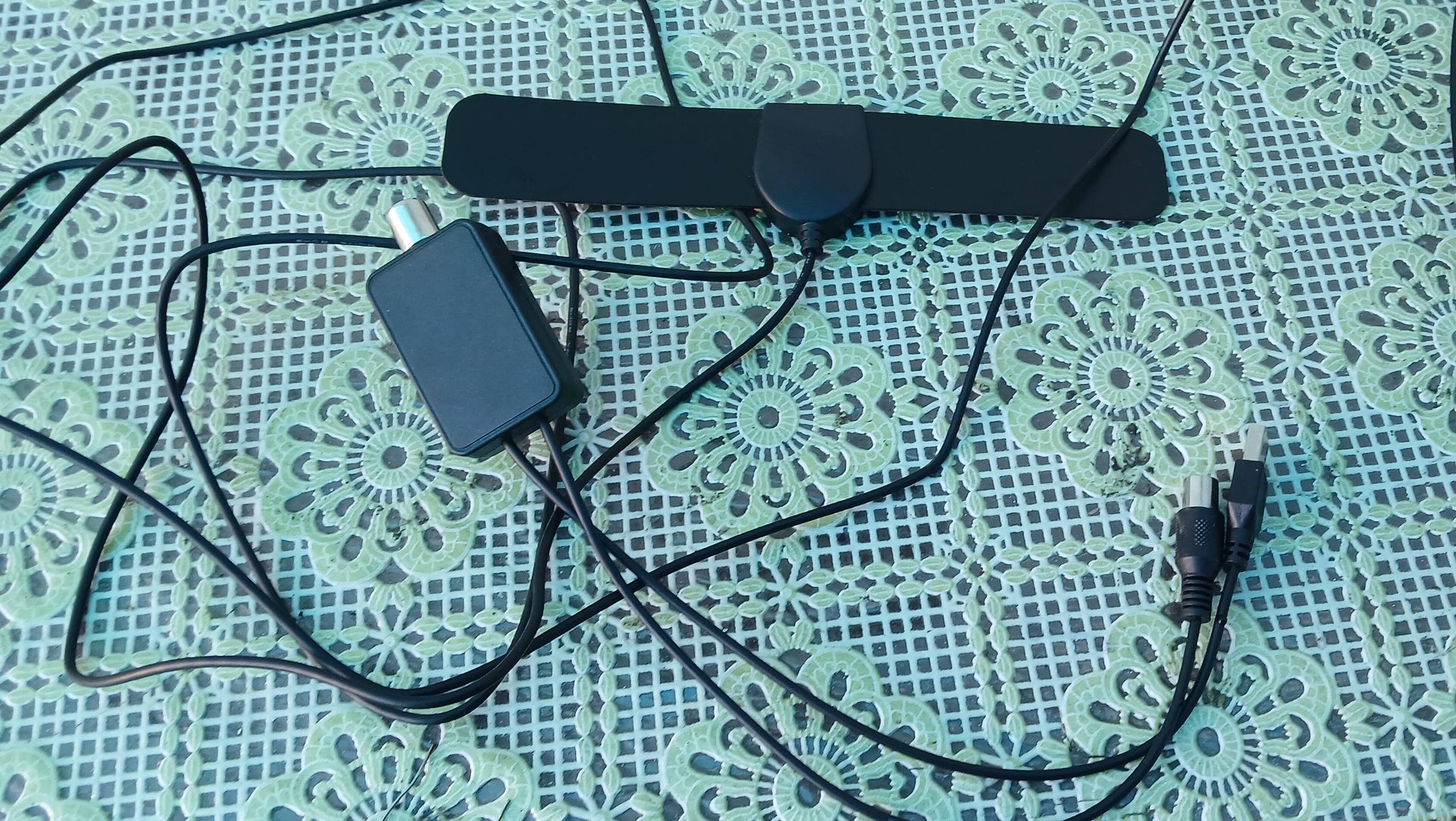 Антенна комнатная цифрового телевидения Ferdinand F10.