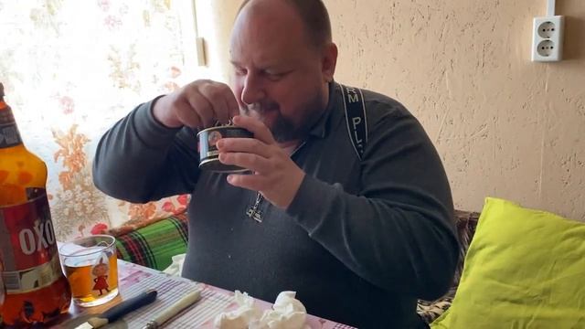 медведь забрал еду