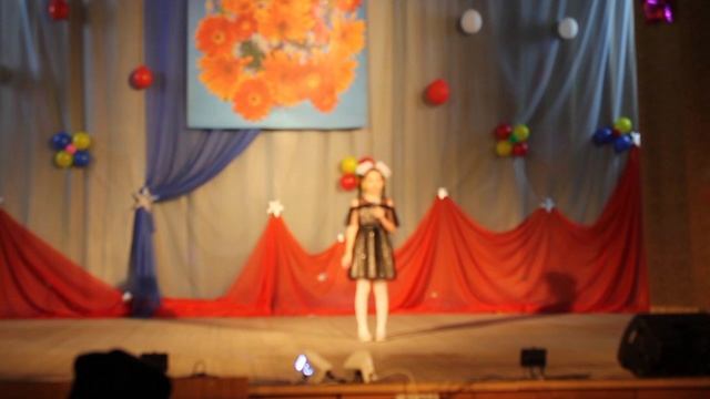 Весеннее поздравление - Динеля Бектемирова