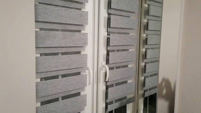 Как визуально увеличить узкое окно.  Зеркальные откосы для окна своими руками.