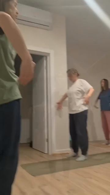 Подсмотрели за занятием цигун с Ксенией Виват