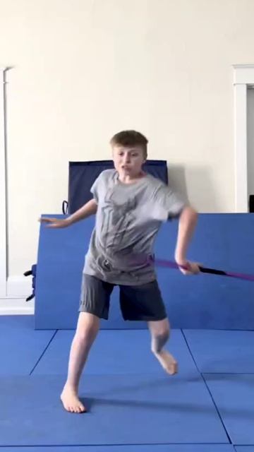 Приёмы с шестом