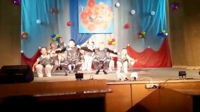 Танец "Русская рать" - группа "Кидсбэнд" - руководитель Надежда Матвеева