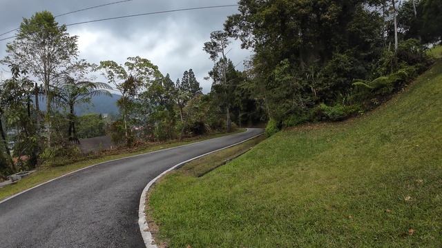 13 Malaysia, Cameron Highlands, Tanah Rata, красивый спуск в г. Тана Рата, Малайзия