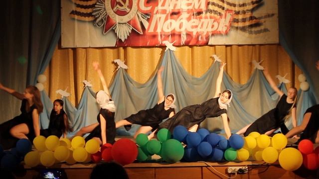 Танец "Верните память" - группа "Фантазия" - руководитель Надежда Матвеева