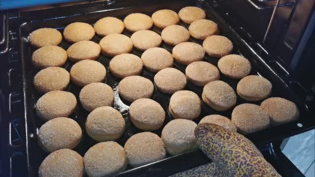 Почему сею свои томаты так поздно. Огородные работы в январе и вкусная выпечка к чаю.