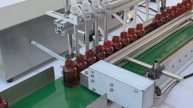 Розлив на 4 линии с конвейером