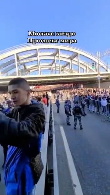 Мигранты шефствуют по Москве