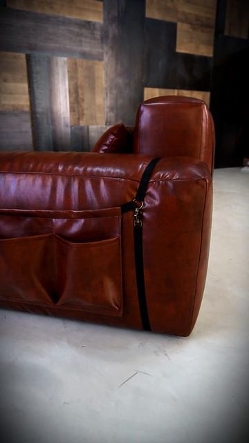 Диван HARD – бунтарь среди мебели.