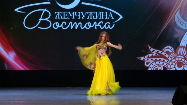 Филимонова Анна, эстрадная песня "Aareb Lei", студия танца "Жемчужина Востока", г. Екатеринбург