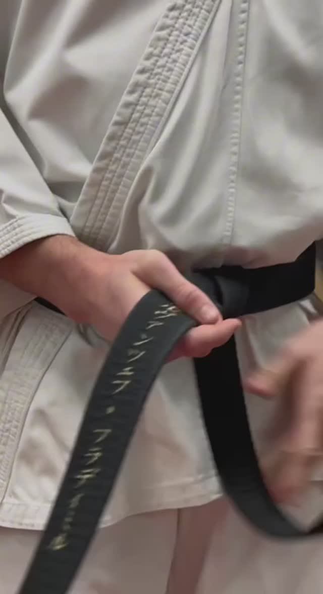 Групповое направление "Карате" в фитнес-центре "Гараж"