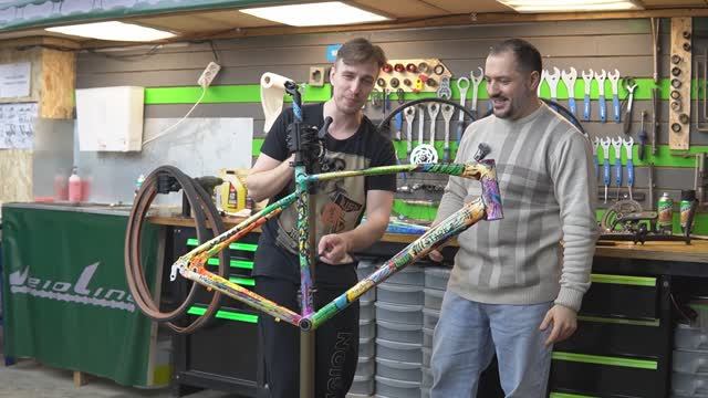 Сборка проекта Велосклад Stark Gravel - Макс Морель превращает велосипед в картину с Veloline