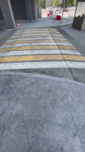 Тротуар и площадь из печатного бетона г. Екатеринбург ТЦ "Веер" / 18 000 м² - Домаск™