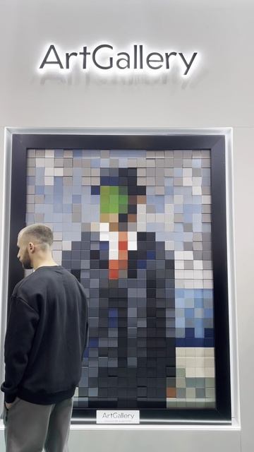 Стенд компании «Систэм Электрик»  на выставке «Электро-2025» приковывает к себе взгляды