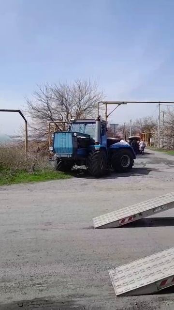 Отгрузка тракторов ХТЗ т 150 экспресс-обзор от Виталия Белоглазова