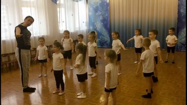 Ритмопластика. Театрально-игровая деятельность. М. П. Мусоргский "Балет невылупившихся птенцов"