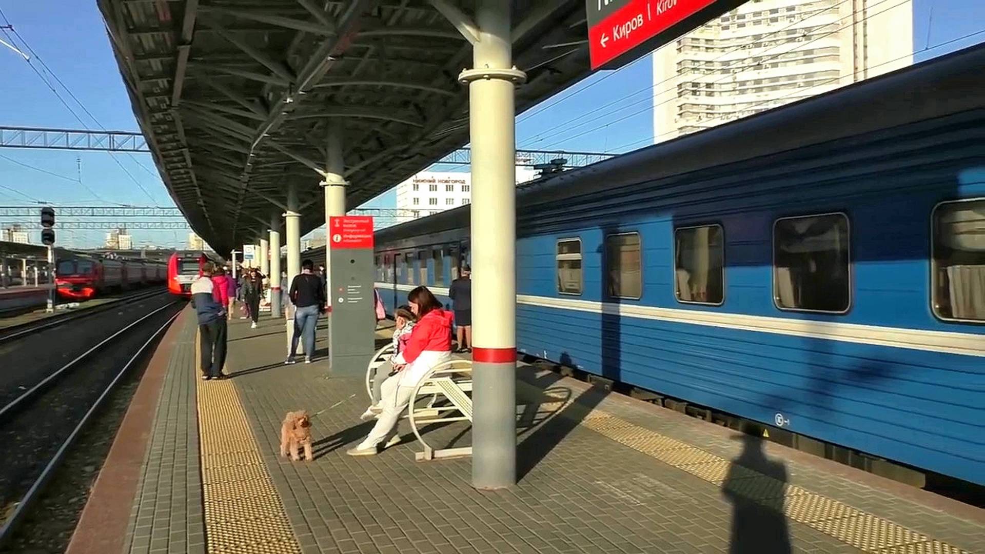 Поездка на белорусском поезде в России - прибытие на ЖД-вокзал Нижнего Новгорода [архив 2018]