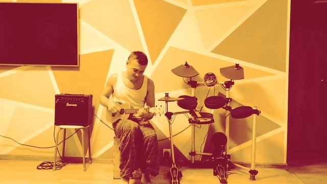 Учимся играть на гитаре. Урок 3. Александр Шарапов. Группа "Новый континент" Выбираем инструмент