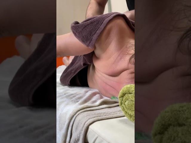 Ждём вас на массаж. Находимся в центре. Своя парковка. Телефон для записи: +7 962 982 82 31