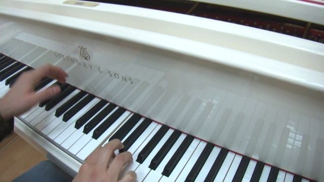 Миниатюрный рояль Steinway & Sons S-155 - звуковой тест