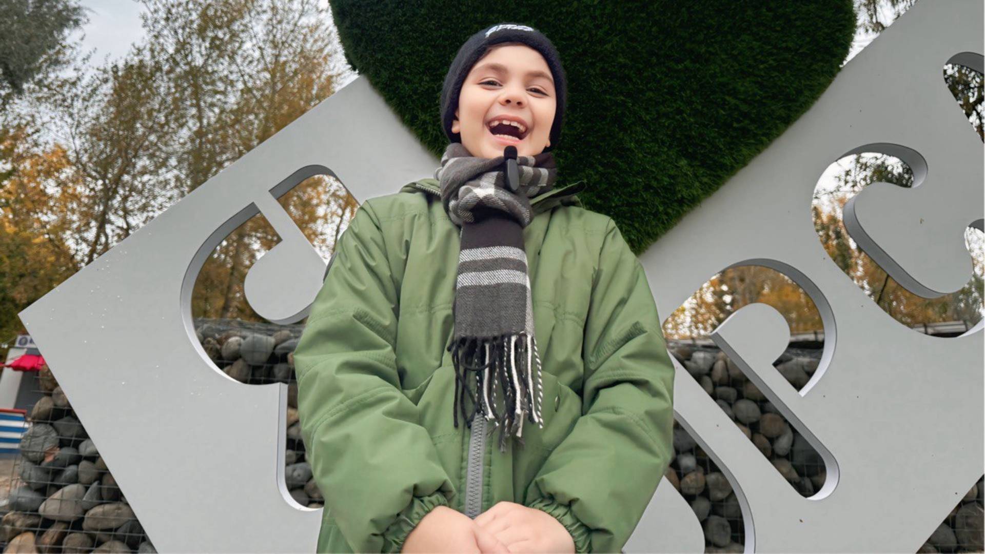 Максон Лихачёв - 4 подписчика (Премьрера КЛИПА 2025)