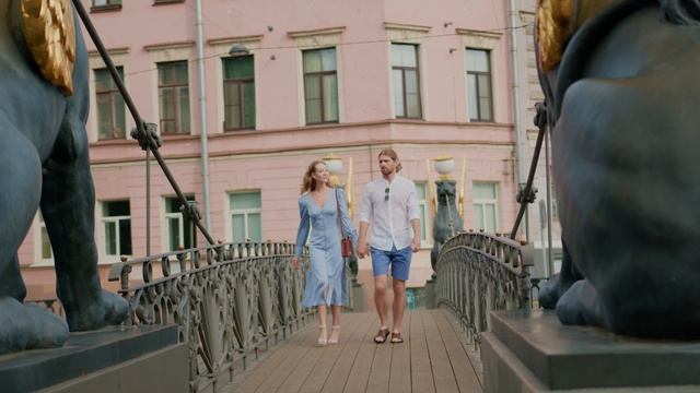 8892256-uhd_4096_2160_25fps