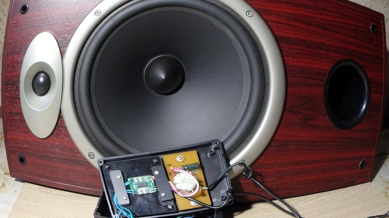 PAM8403. Прослушивание.