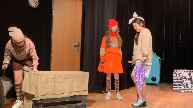 Анонс спектакля «Однажды в дождь»