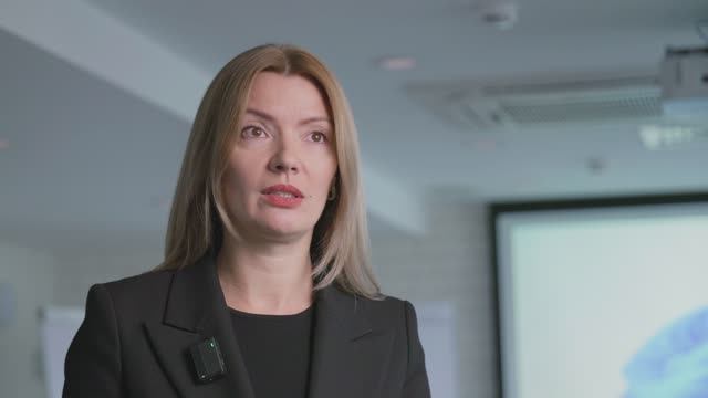 5 вопросов Евгении Чертаринской о многолетней работе и дружбе с CRM Академией