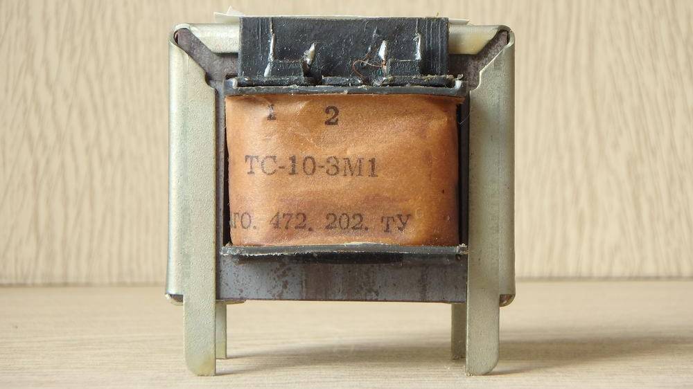 Несколько слов о трансформаторах.