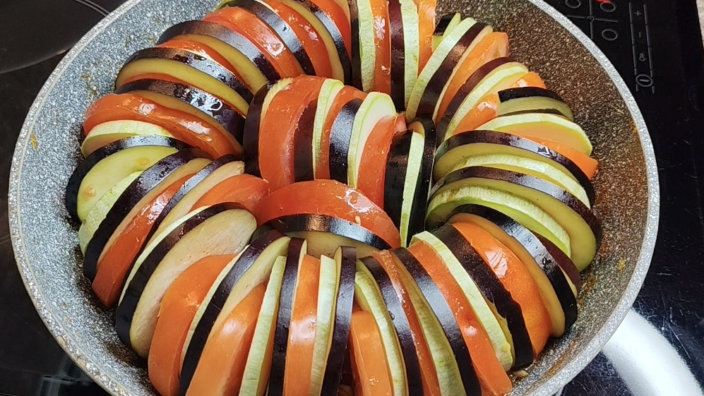 Рататуй! Овощи запечённые по французски.