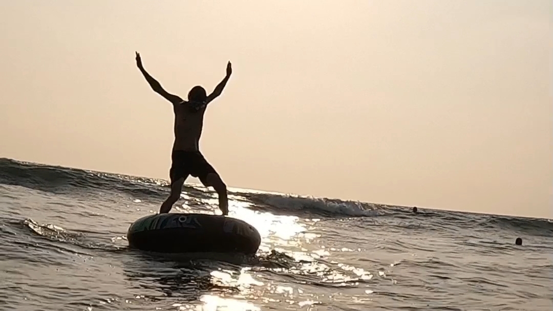 Балдеем  в море🌊🌊