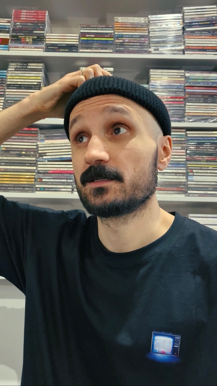 Весёлые БУДНИ ПРОДАВЦА 18