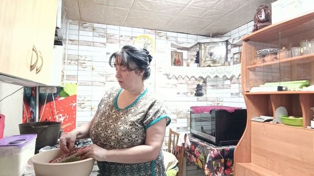 05-04-2025. дайте мне большую ложку , захотелось мне окрошку.