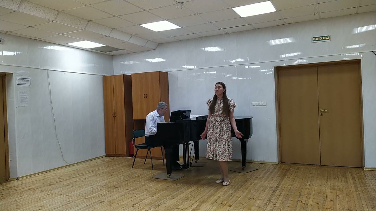 G. Gershwin - He Loves and She Loves. Alina Teperina sings.