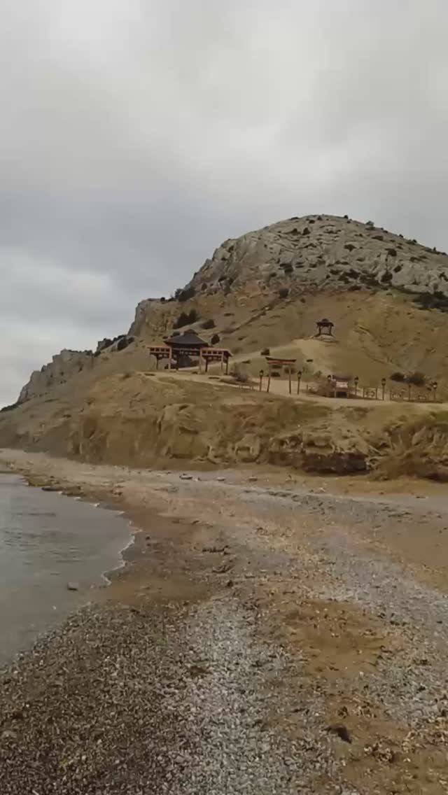 Мыс Алчак-Кая в апреле