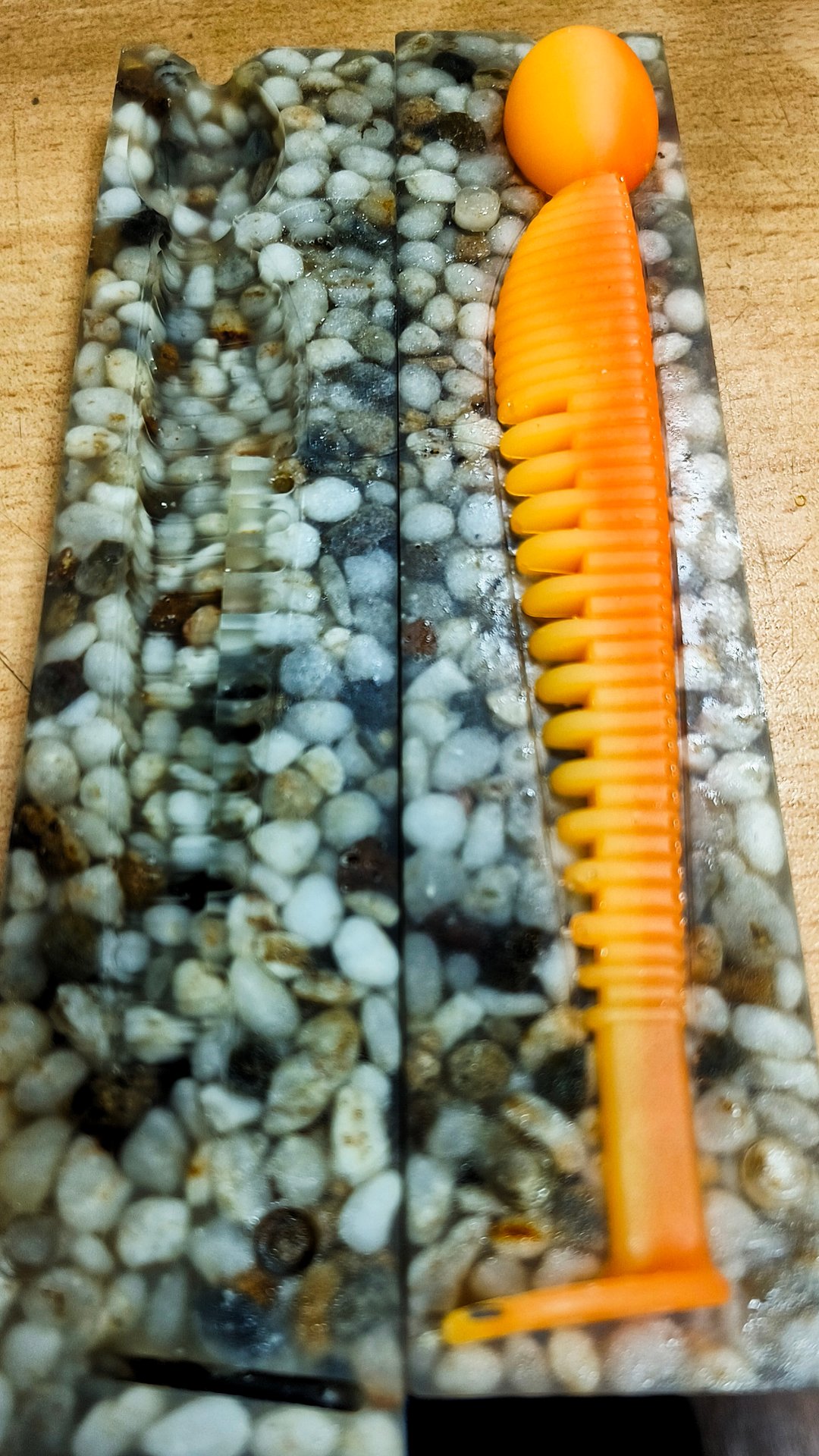 Апельсиневенький цвет