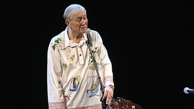 Концерт Евгений Евтушенко, Астраханский драматический театр,17.05.10 (съемка телеканала РЕН-ТВ) ч.2